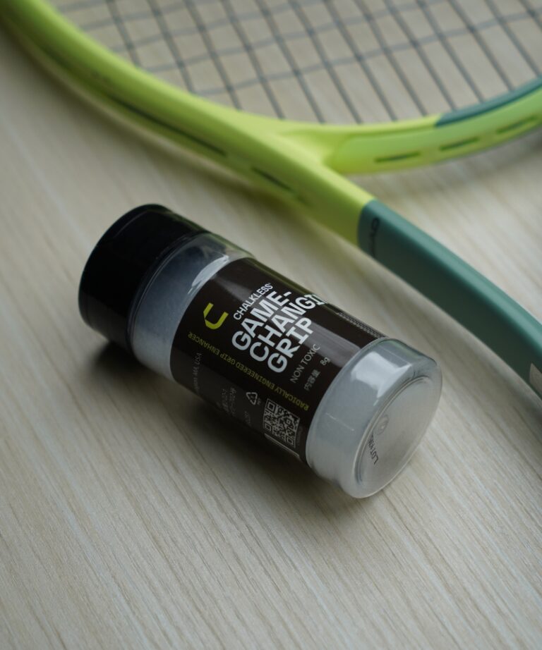 ボトル（8g） | 革新的な滑り止め | CHALKLESS