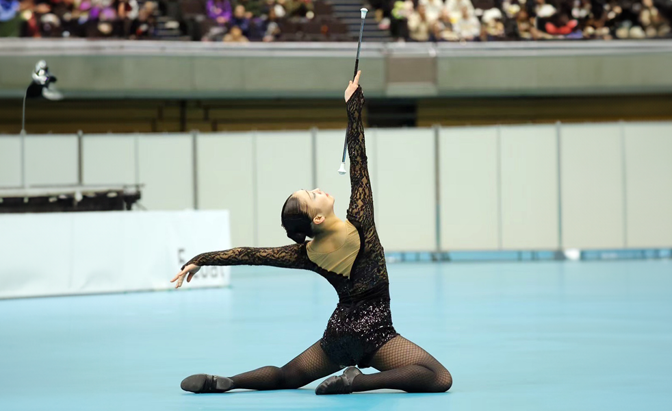 チョークレス | 手汗滑りからの解放、革新的な滑り止め | CHALKLESS